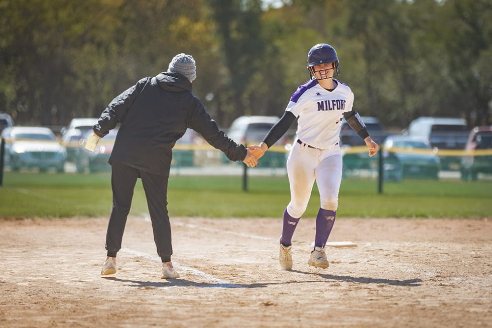 7 Life Lessons Learned Through Softball | CapitalMOM